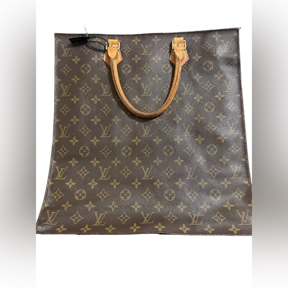 Louis Vuitton | Bags | Authentic Louis Vuitton Sac Plat | Poshmark